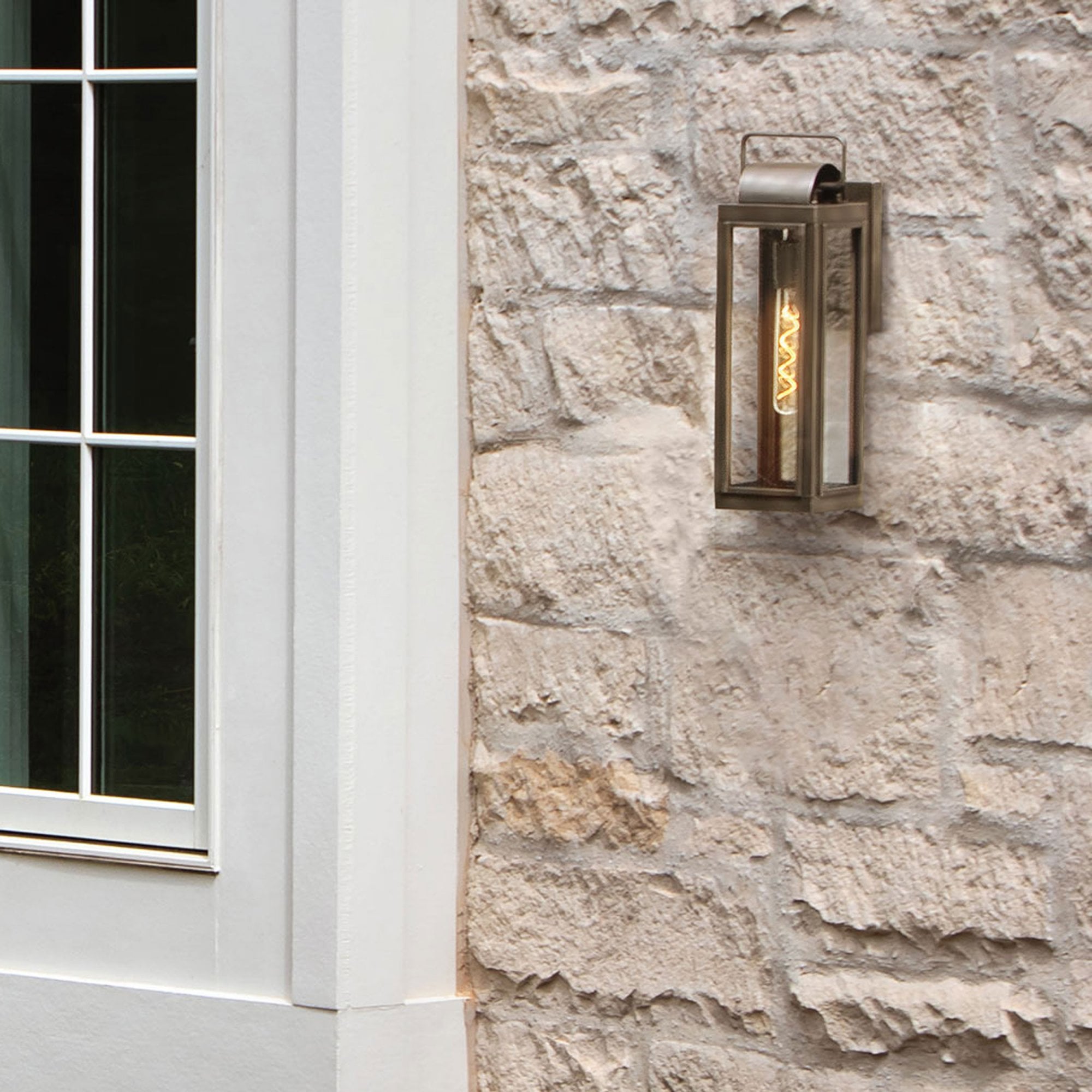 Hinkley Lighting Sag Harbor IP44 Exterior Small Wall Light in Burnished ...