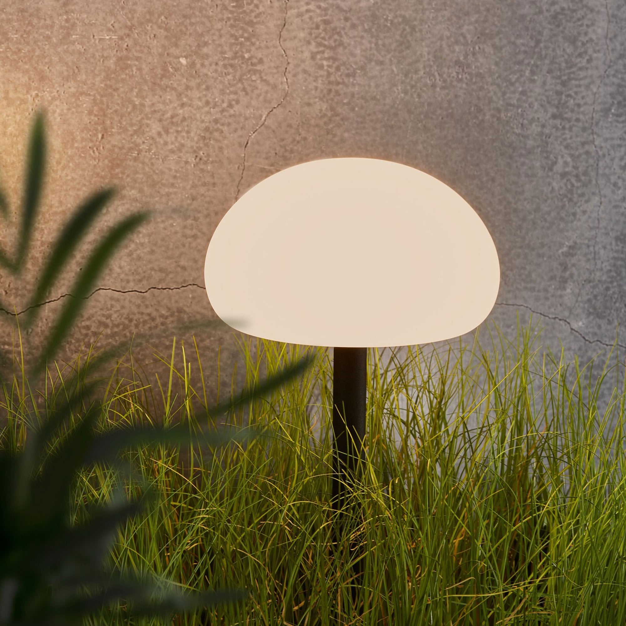 Nordlux Sponge Rechargeable Spike Light in Black | Dusk Lights – Dusk ...